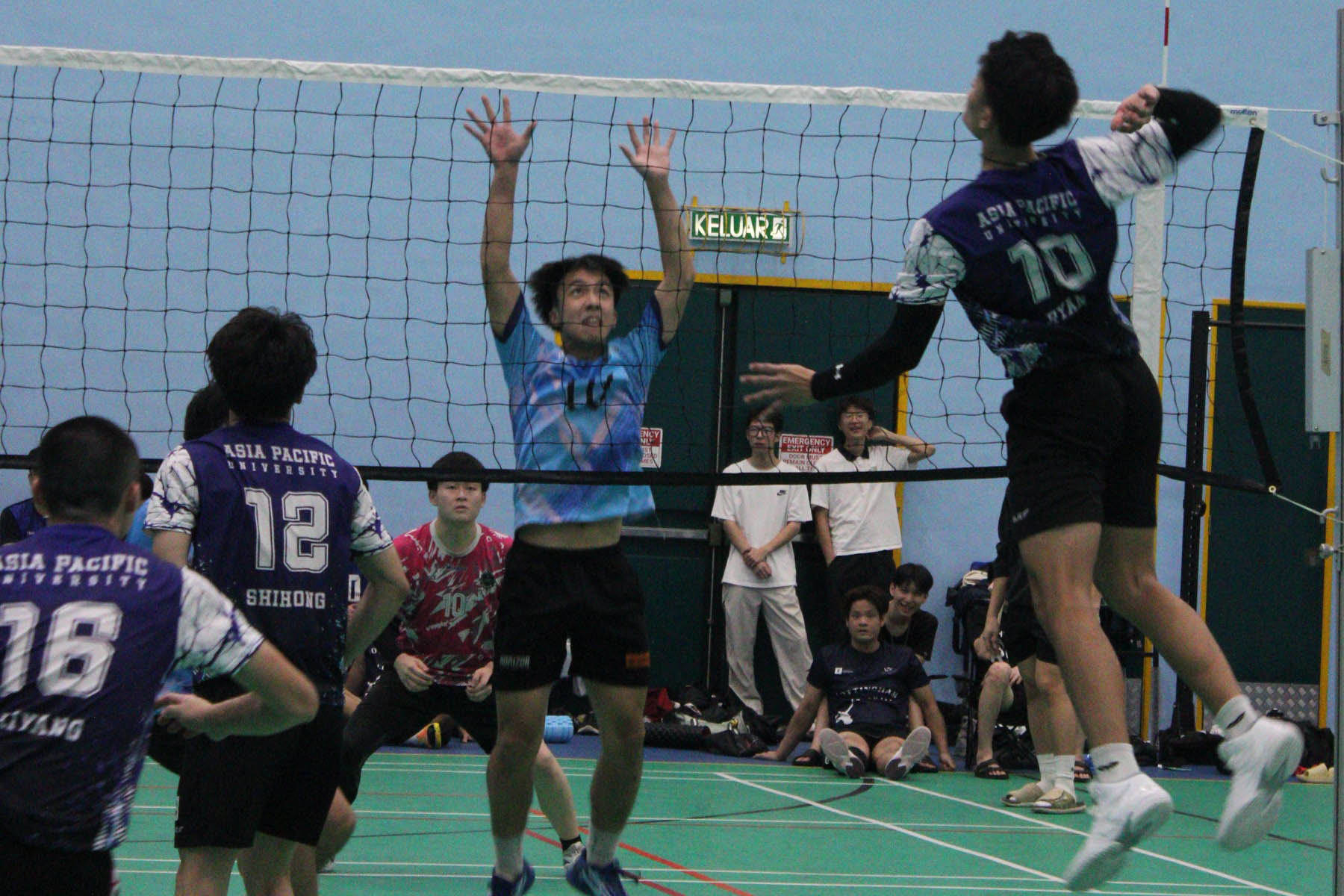 APU Men’s Volleyball Smash Nottingham Open! | APU